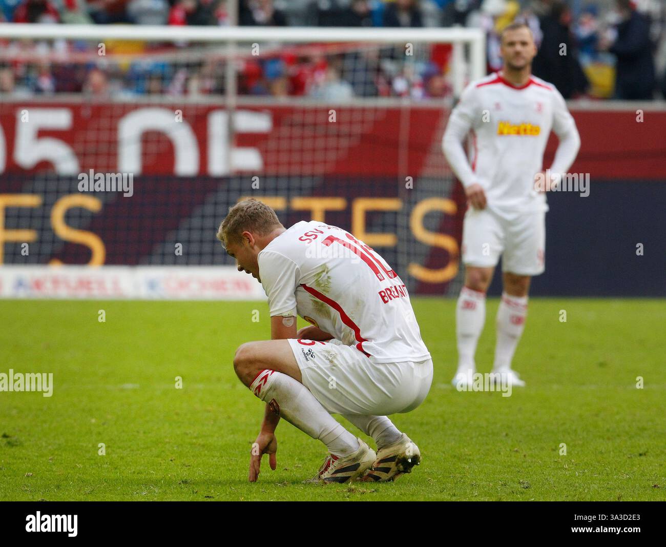 Duesseldorf, Germany. 15th Mar, 2025. Soccer: Bundesliga 2, Fortuna ...