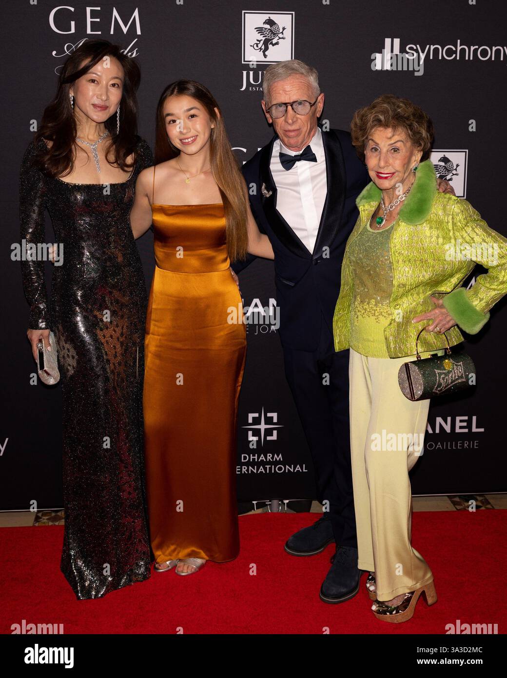 Aria holtzman hi-res stock photography and images - Alamy