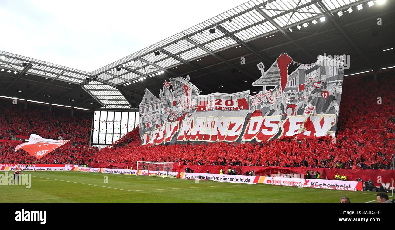 15 March 2025, Rhineland-Palatinate, Mainz: Soccer: Bundesliga, FSV ...