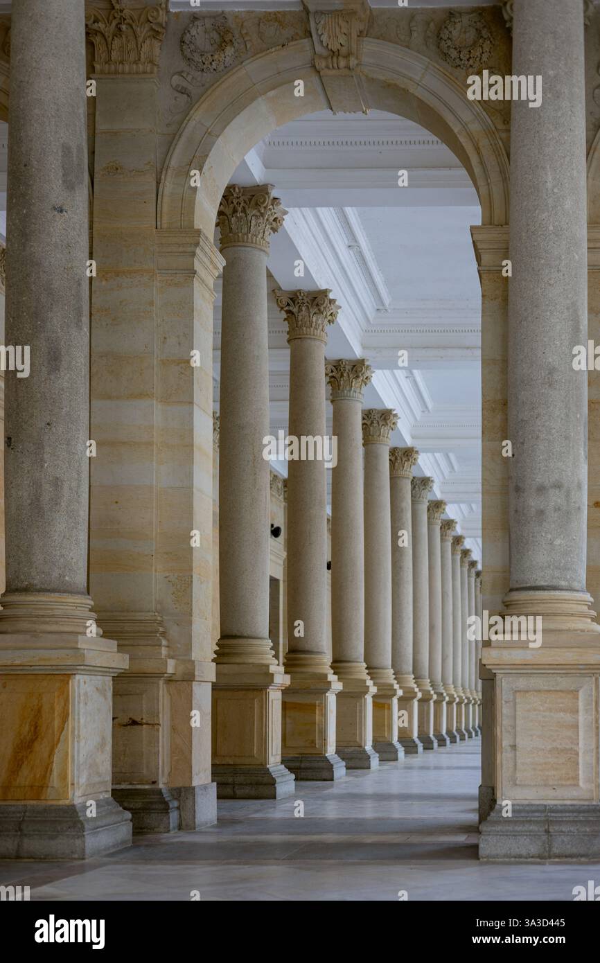 Columns arches capitals in hi-res stock photography and images - Alamy