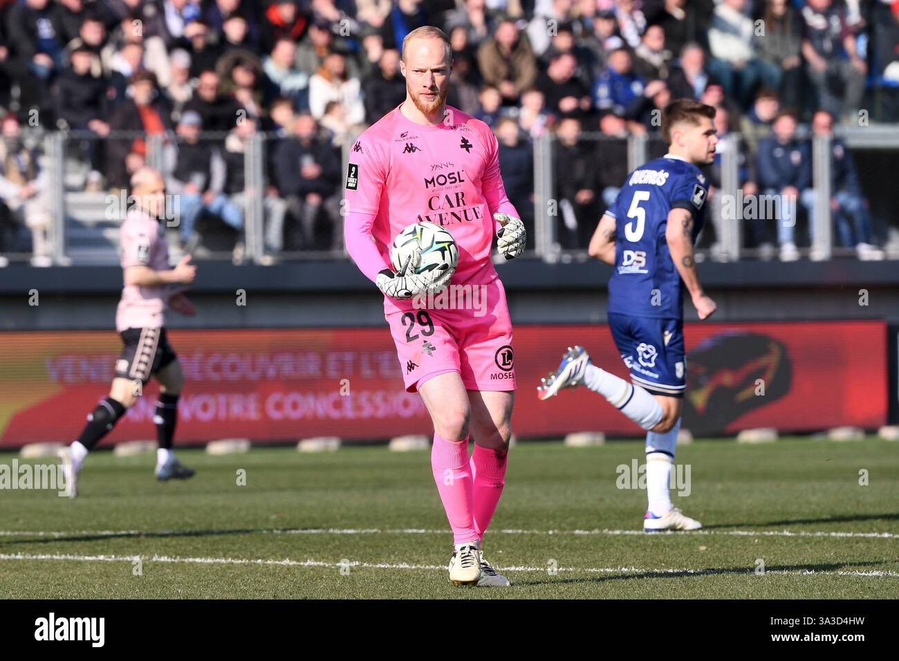 29 Arnaud BODART (fcm) during the Ligue 2 BKT match between Dunkerque ...