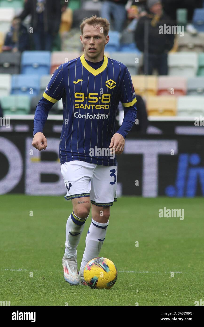 Ondrej Duda of Hellas Verona FC play the ball during Udinese Calcio vs Hellas Verona FC, 29 ...