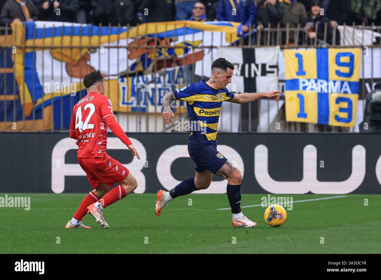 Monza, Italy. 15th Mar, 2025. Emanuele Valeri (Parma Calcio) in action ...
