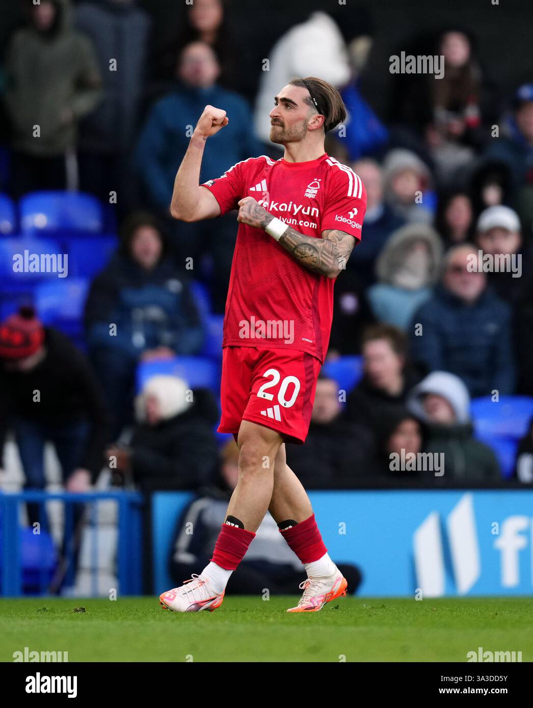 Nottingham Forest's Jota Silva celebrates scoring their side's fourth ...