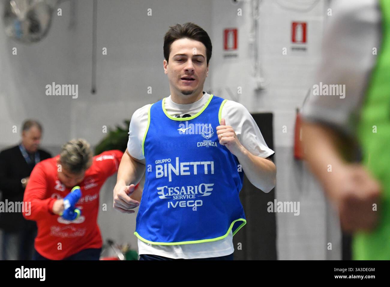 Cosenza, Italy. 15th Mar, 2025. Mateus during Pirossigeno Cosenza-Feldi ...
