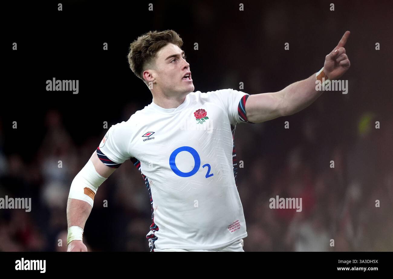 England's Tommy Freeman celebrates scoring their third try during the ...