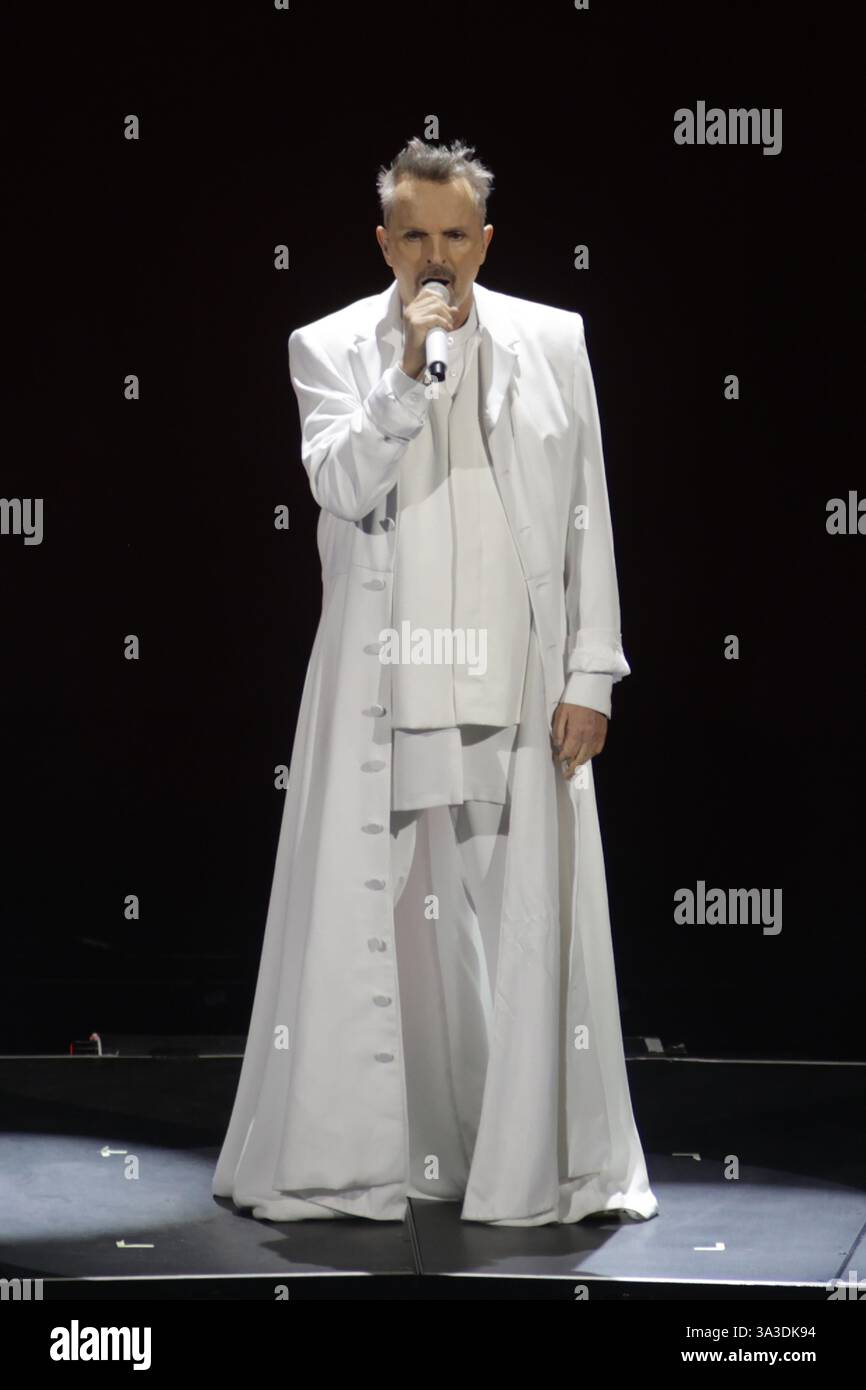 Spanish singer Miguel Bose performs on stage as part of ‘Importante ...