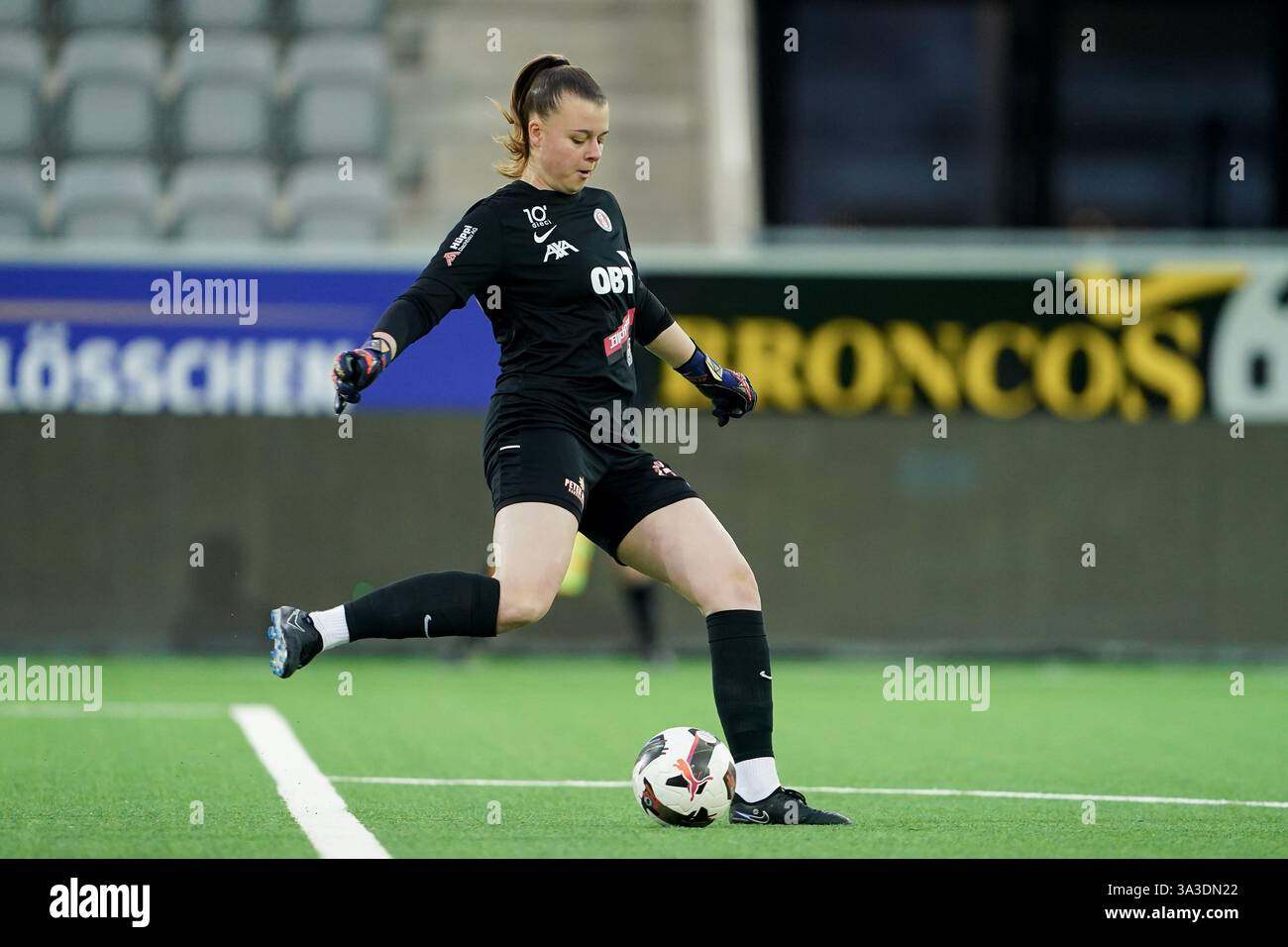 15/03/2025, Thun, Stockhorn Arena, Women's Super League: Frauenteam ...