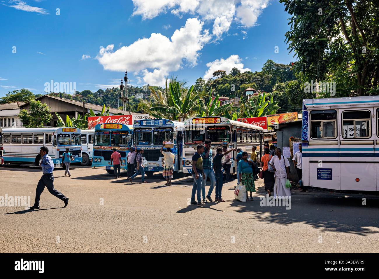 The Bus Station in the City of Kandy Sri Lanka Stock Photo - Alamy