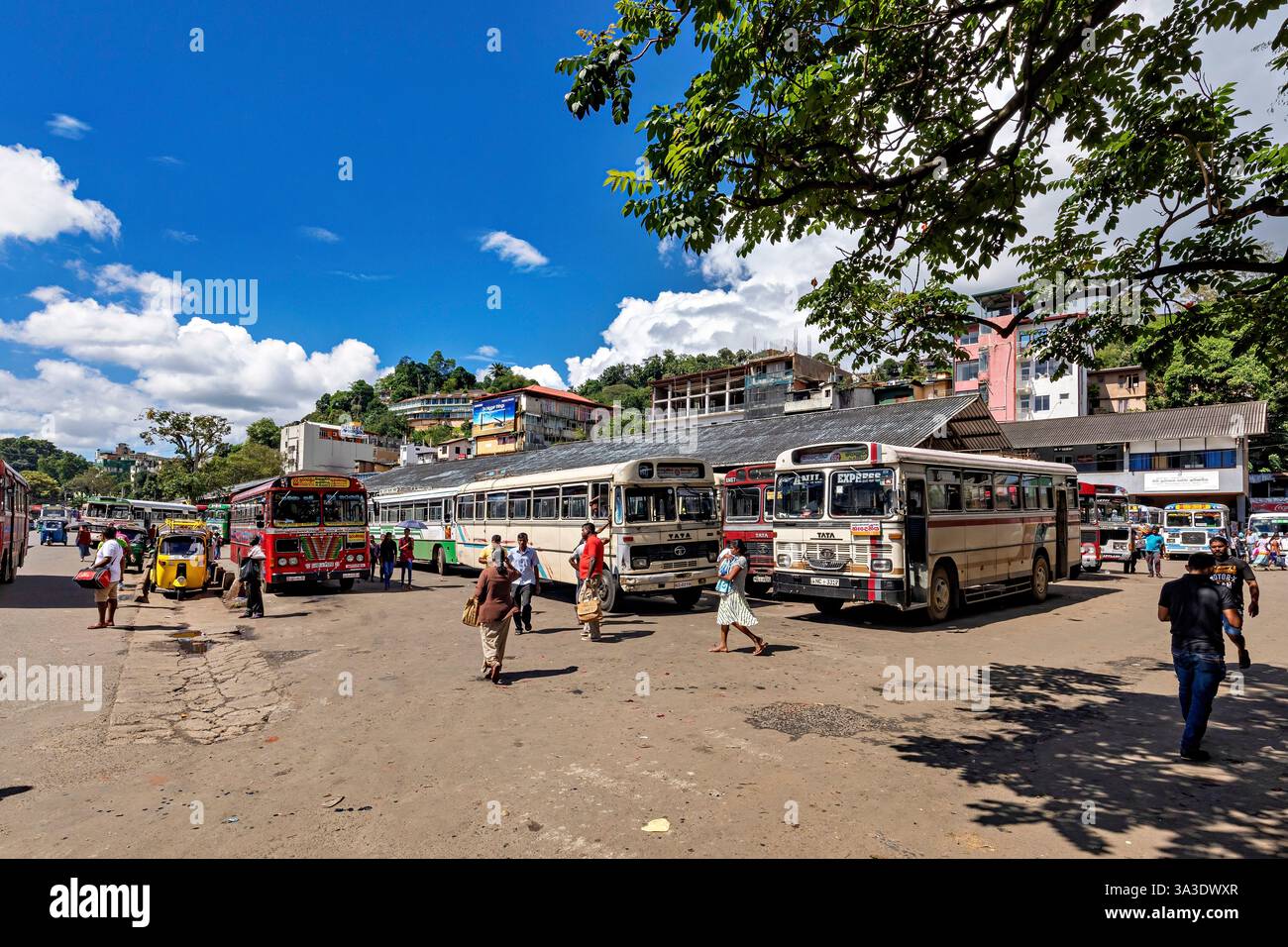 The Bus Station in the City of Kandy Sri Lanka Stock Photo - Alamy