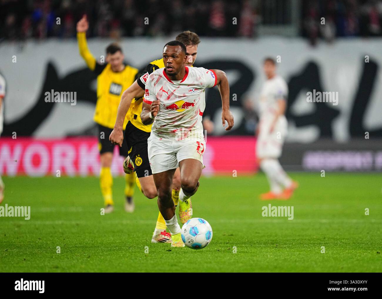 Red Bull Arena, Leipzig, Germany. 15th Mar, 2025. LoÃ¯s Openda of RB ...