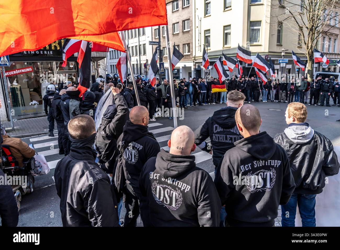 Ausländer raus hi-res stock photography and images - Alamy
