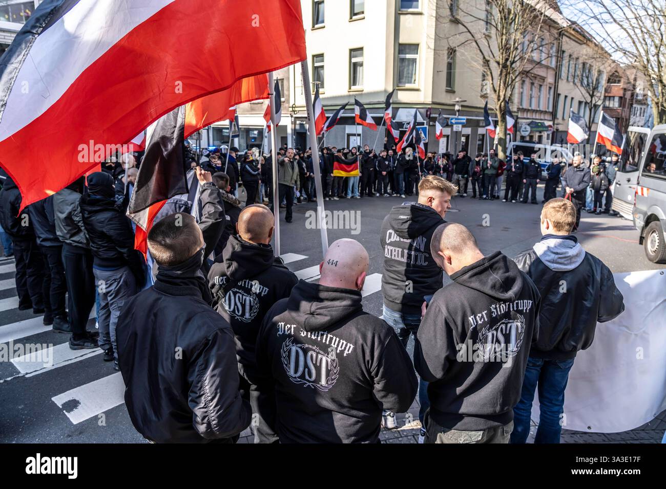 Ausländer raus hi-res stock photography and images - Alamy