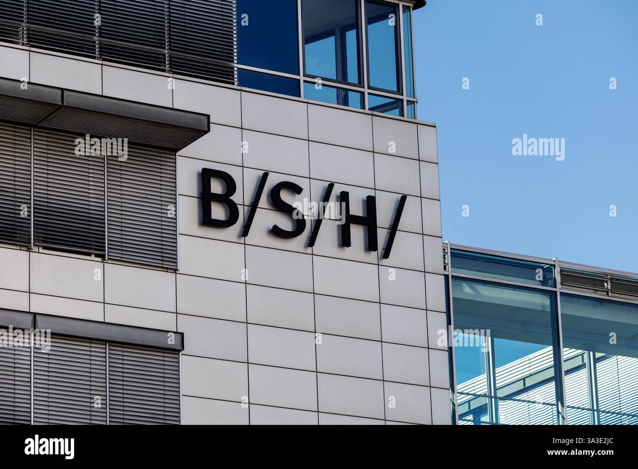 Munich, Germany. 09th Mar, 2025. The BSH Hausgeräte GmbH lettering and logo can be seen at the ...