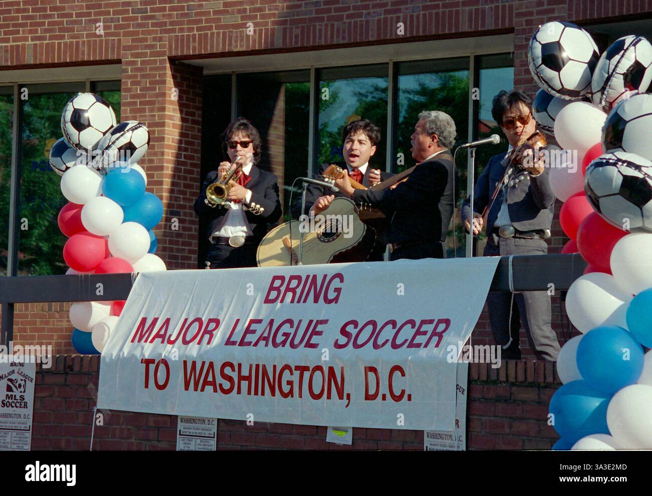 1994 FIFA World Cup, Opening game in Washington, D.C. at RFK Stadium ...