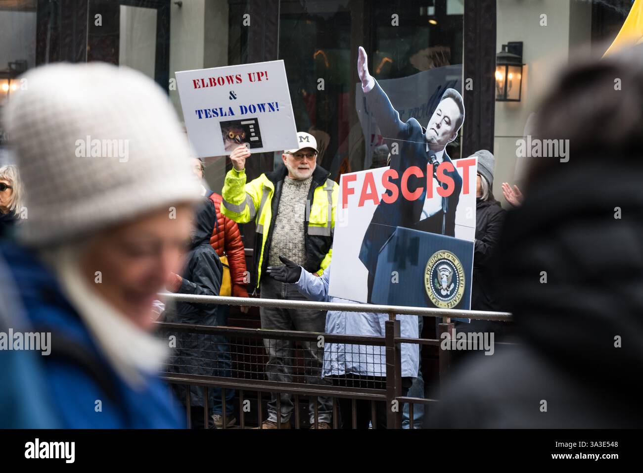Seattle, USA. 15th Mar 2025. Just after 10:00am hundreds of activists ...