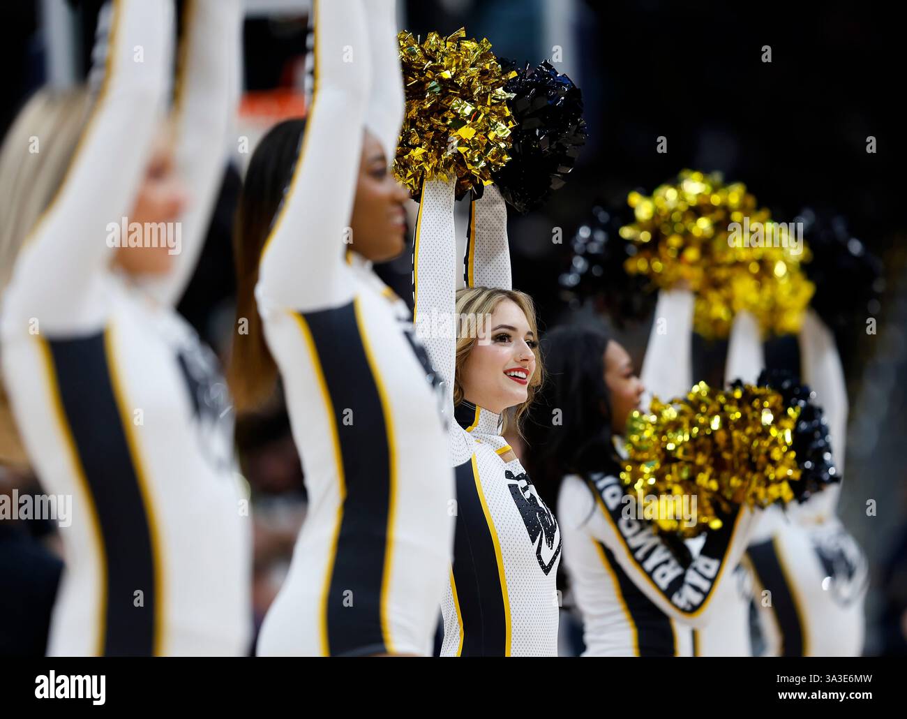 Vcu cheerleaders hi-res stock photography and images - Alamy