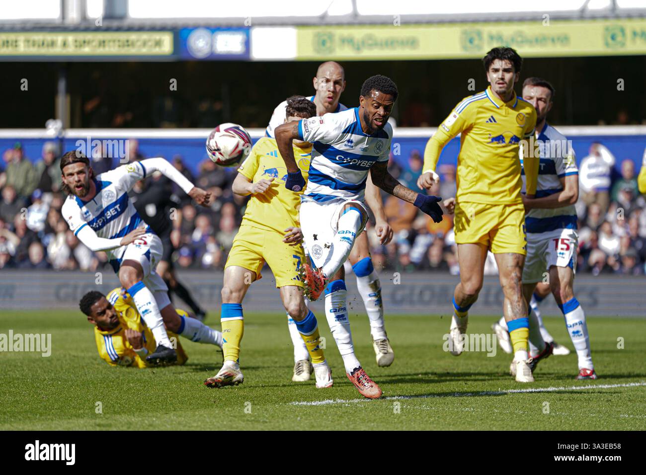 Kenneth Paal of Queens Park Rangers clears ball away from corner during ...