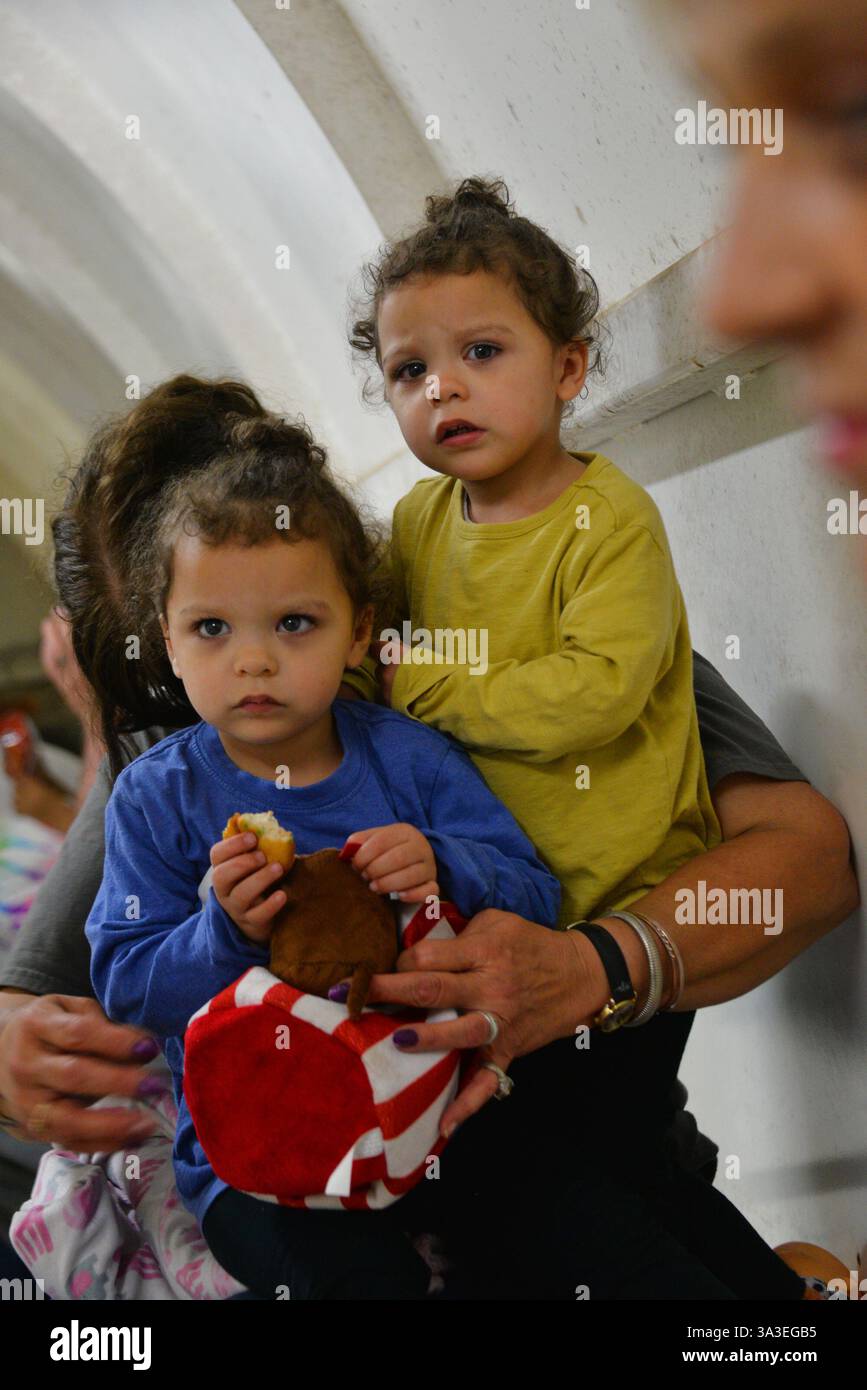Hackleburg, Alabama, USA. 15th Mar, 2025. CARI SMITH holds her twin ...