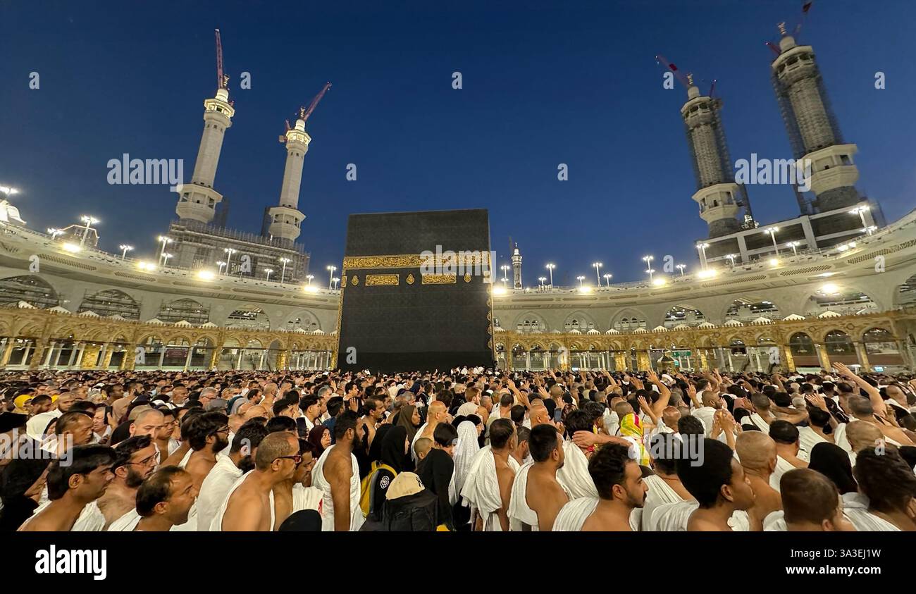 MECCA, SAUDI ARABIA - MAY 02 2024: View on Kaaba from second floor of ...