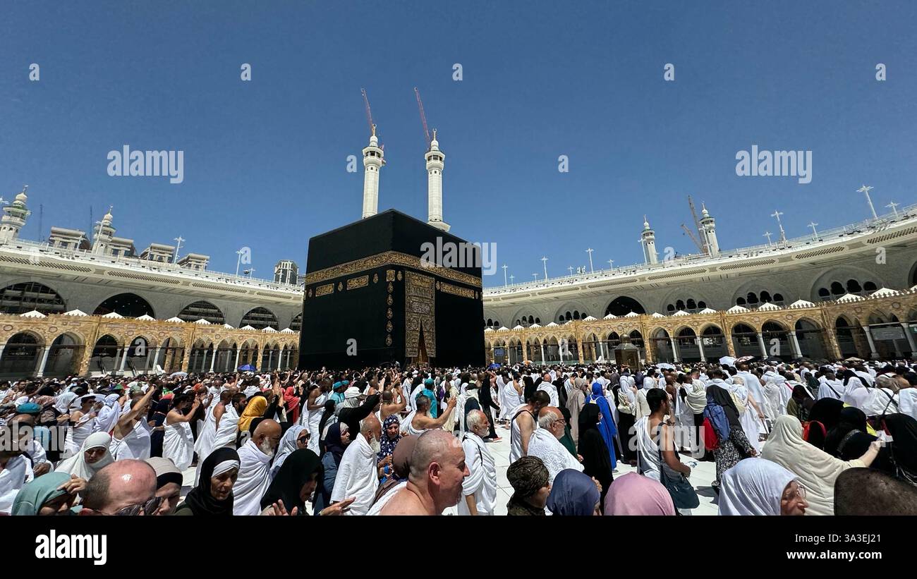 MECCA, SAUDI ARABIA - MAY 02 2024: View on Kaaba from second floor of ...