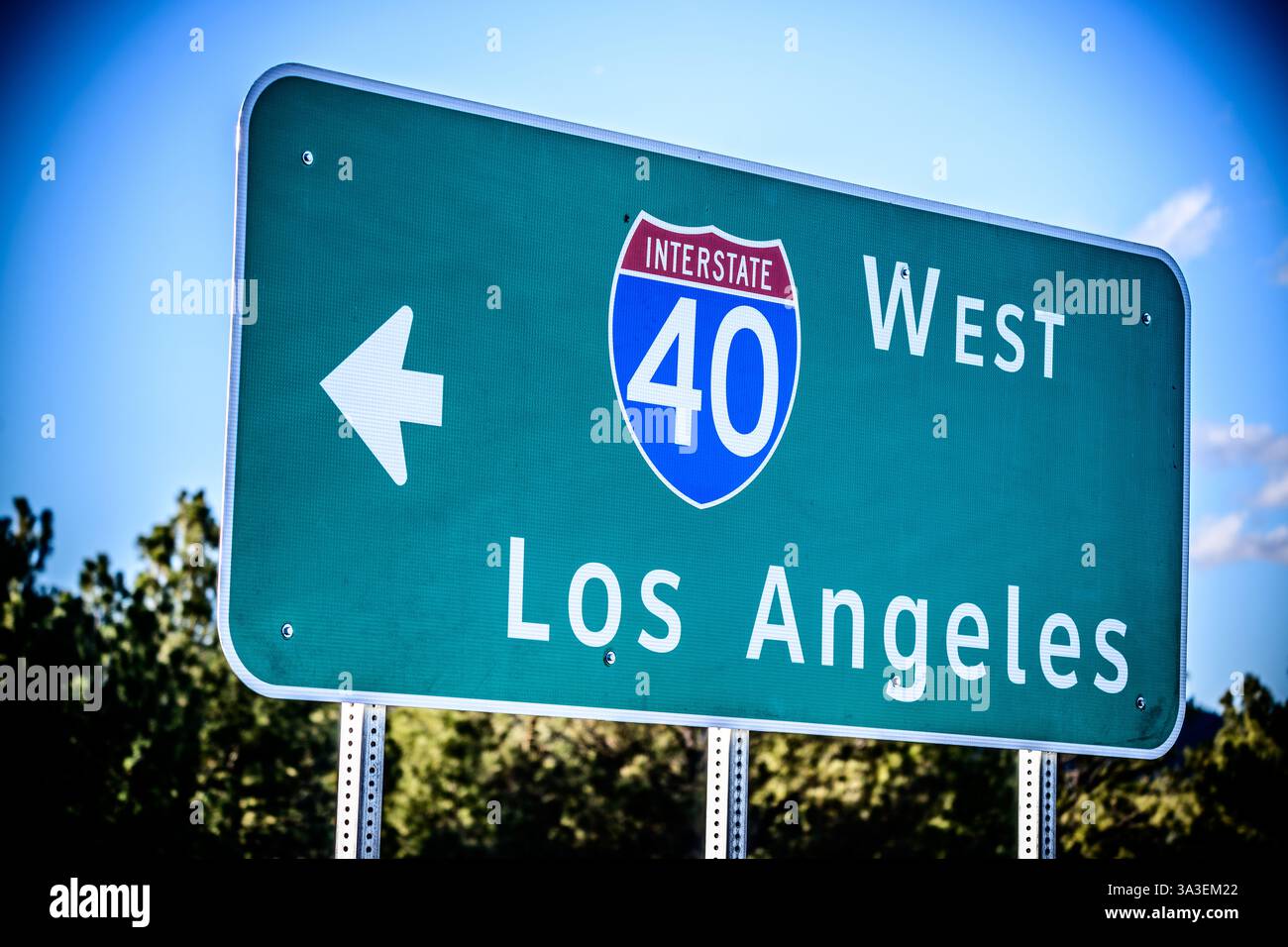 Los Angeles, Interstate 40 road sign Stock Photo - Alamy