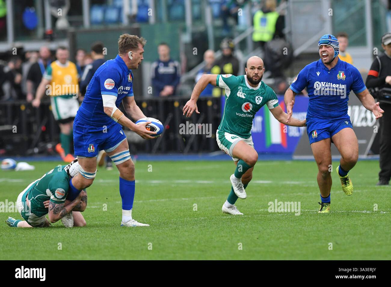 Rome, Lazio. 15th Mar, 2025. Federico Ruzza of Italy, Jamison Gibson ...