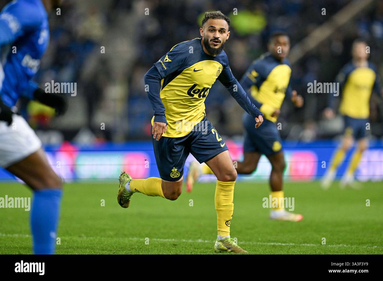 Genk, Belgium. 15th Mar, 2025. Sofiane Boufal (23) of Union pictured ...