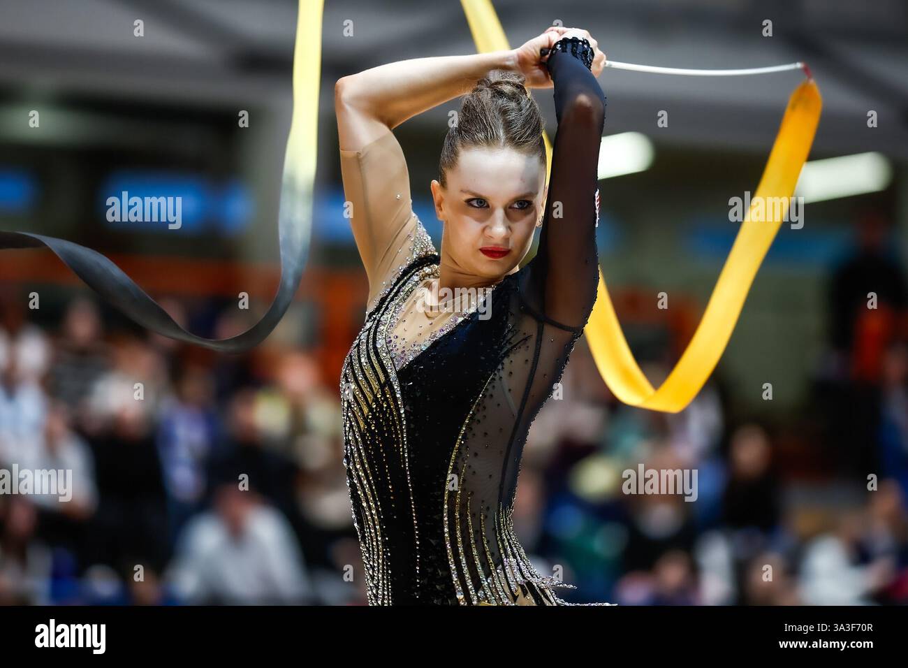 Yana Golovan (USA) beim Mehrkampf; Gymnastik International am 15.03.2025 in der 1-2-3 Sporthalle ...
