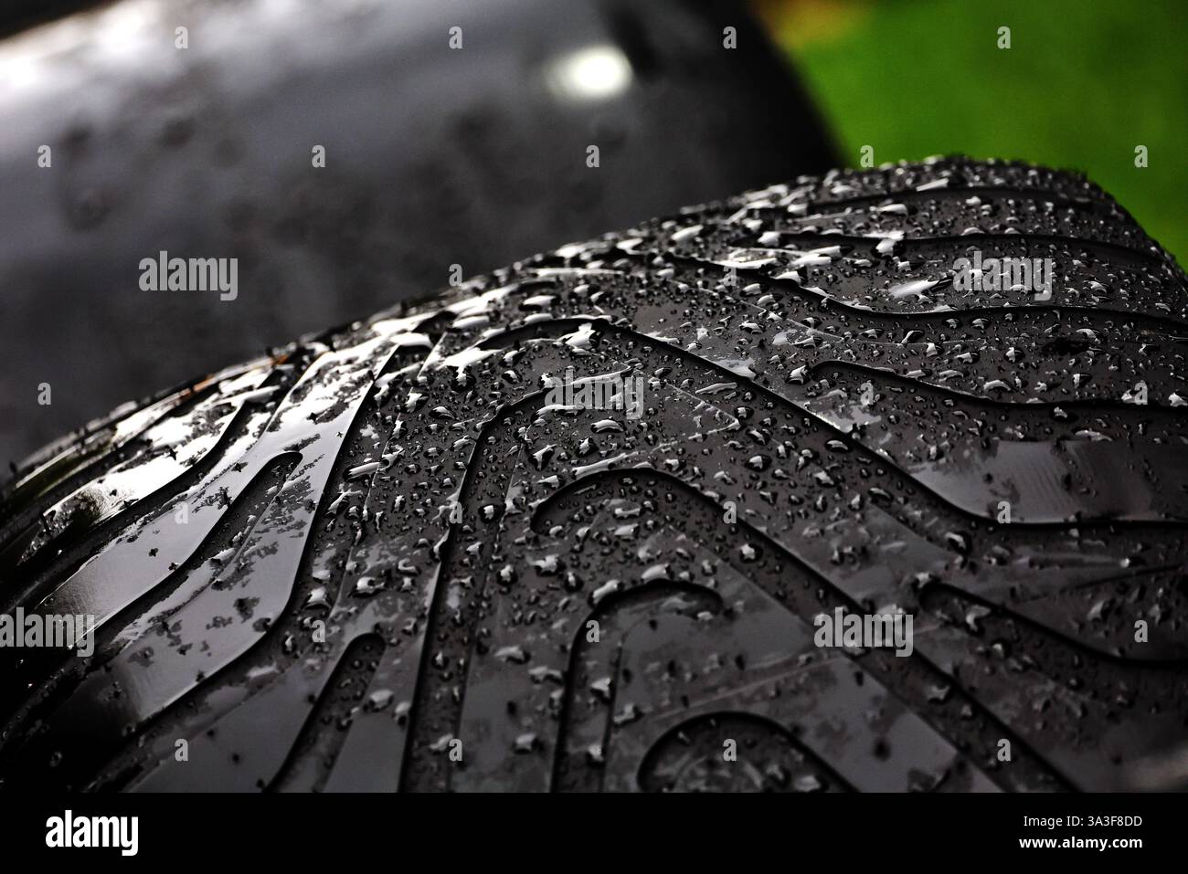 Intermediate Pirelli tyre. 16.03.2025. Formula 1 World Championship, Rd ...