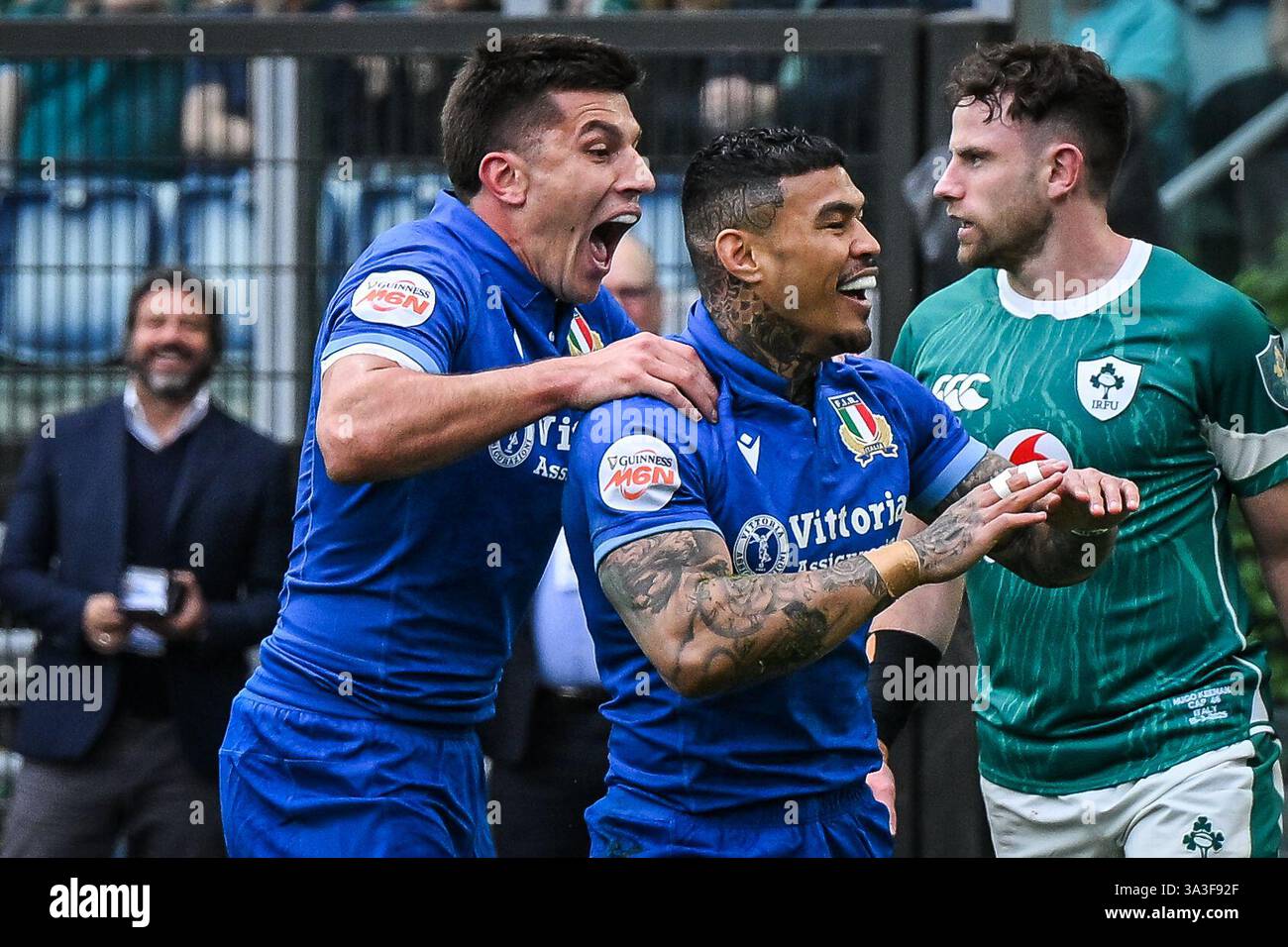 Rome, Italie. 15th Mar, 2025. Monty IOANE of Ireland celebrate his try ...