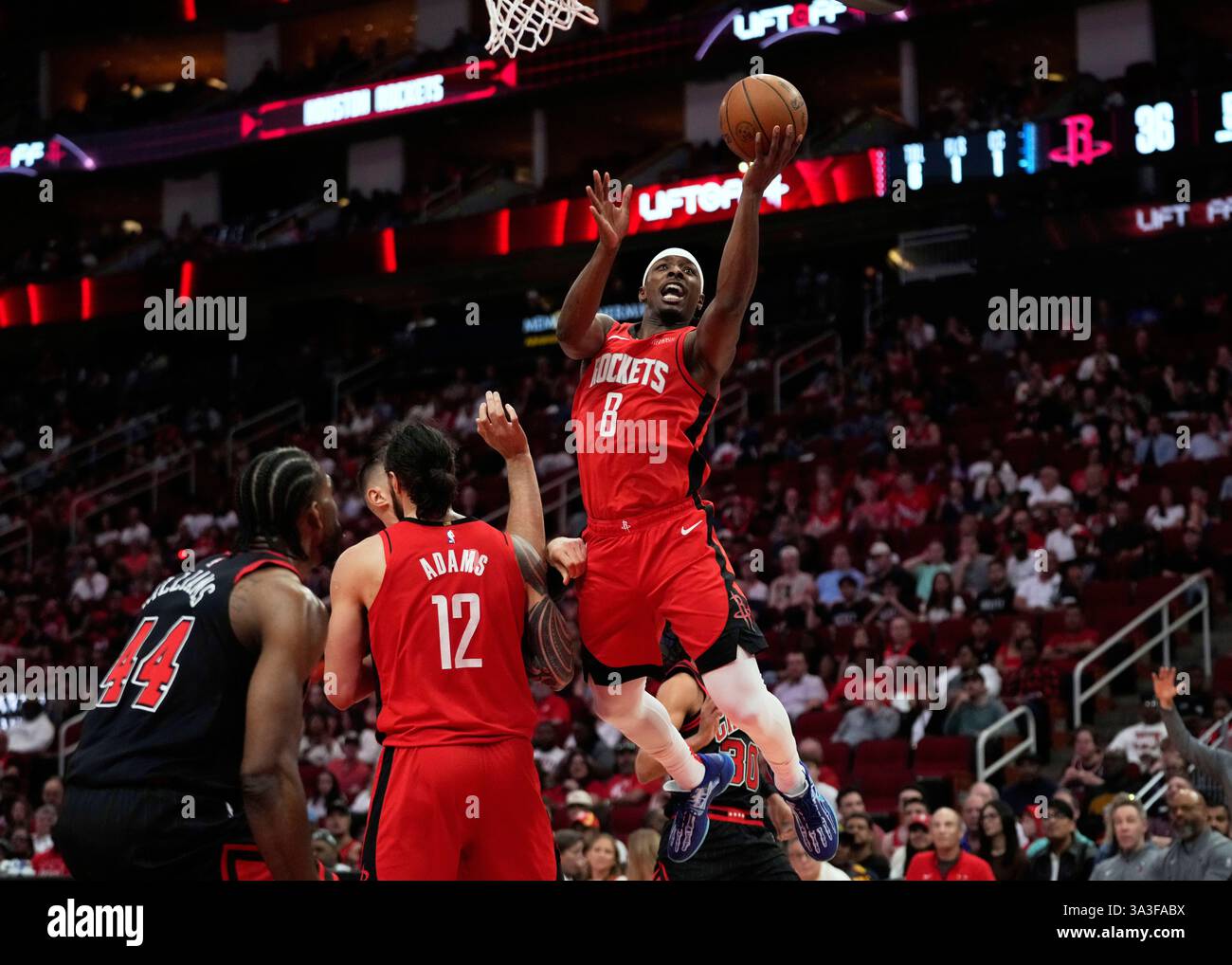 Houston Rockets forward Jae'Sean Tate (8) shoots during the first half ...