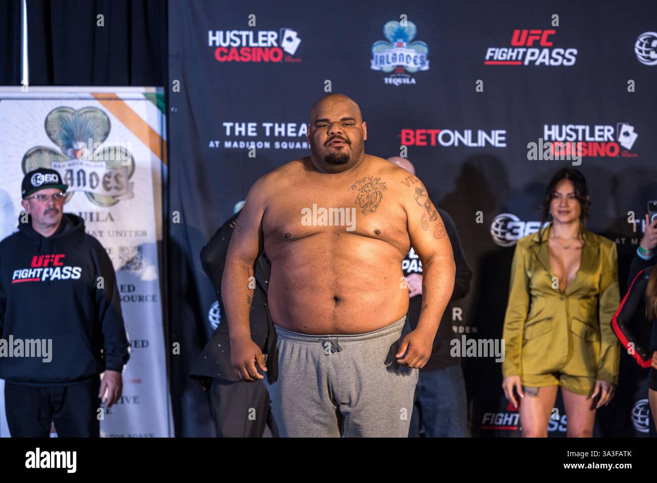 New York, United Of States. 15th Mar, 2025. Feargal McCrory vs Brandon ...