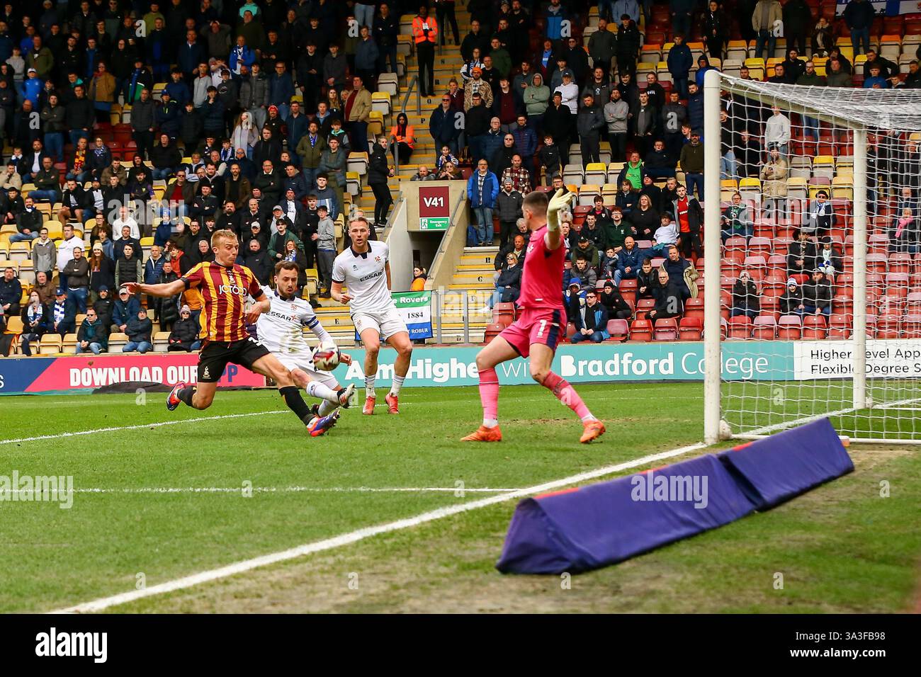 The University of Bradford Stadium, Bradford, England - 15th March 2025 ...