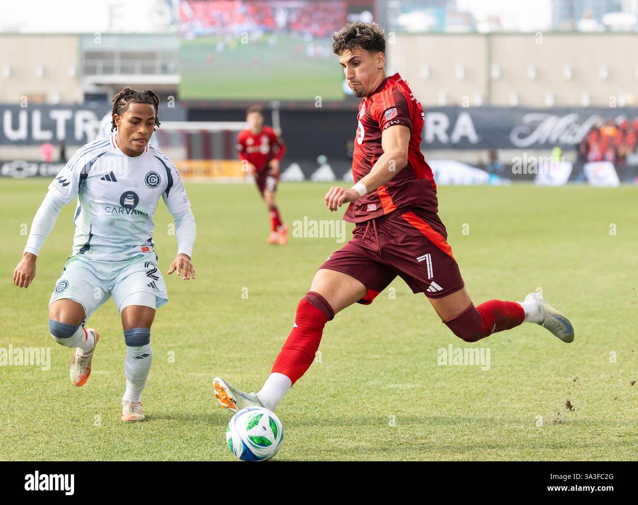Toronto, Canada. 15th Mar, 2025. Theodor-Alexander Corbeanu (R) of ...