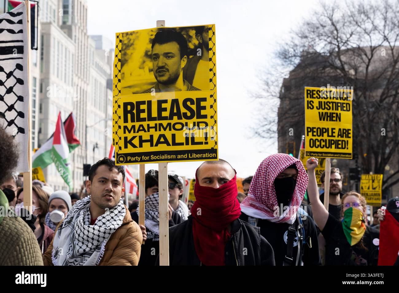 Pro palestinian activists march hi-res stock photography and images - Alamy