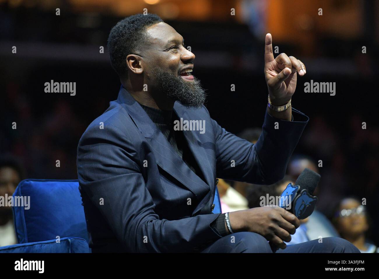 Former Memphis Grizzlies player Tony Allen speaks during his jersey ...