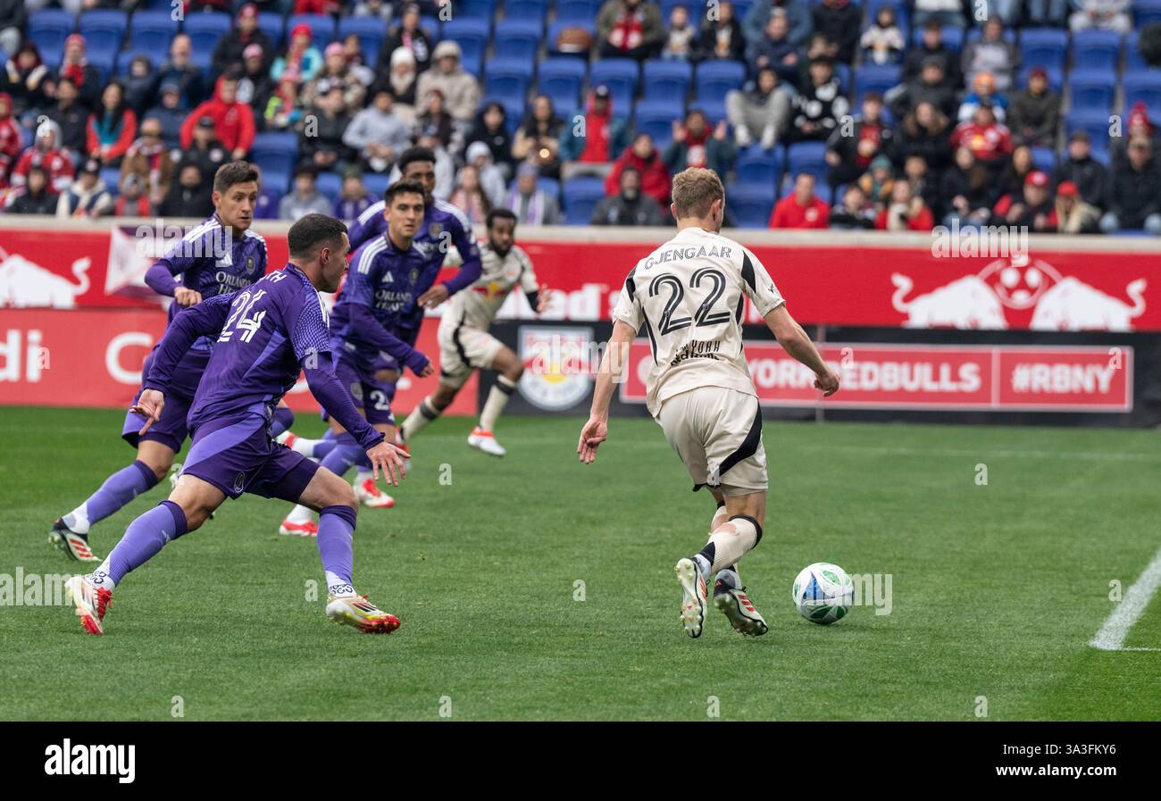 Dennis Gjengaar (22) of Red Bulls controls ball during MLS regular ...