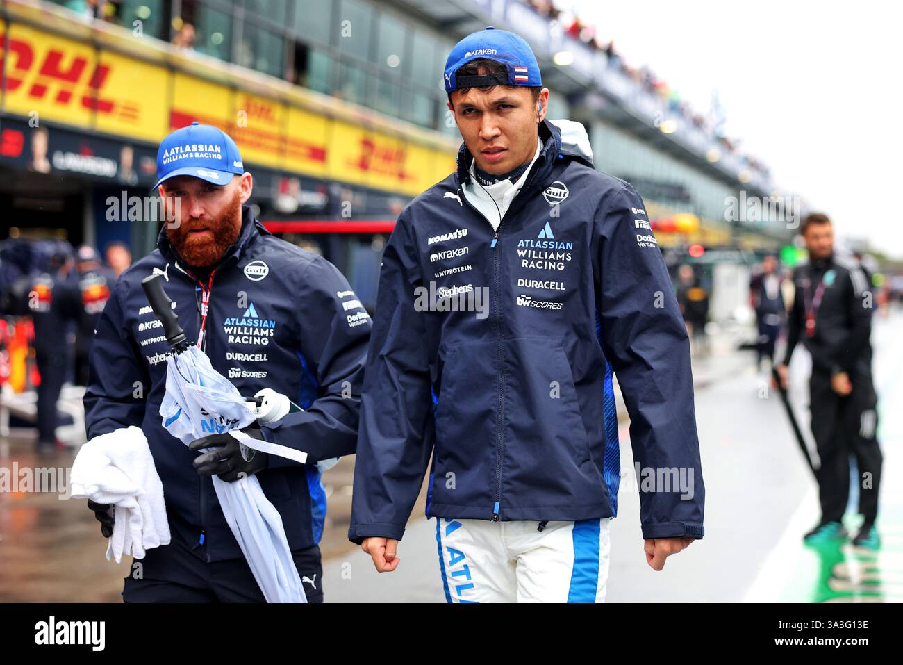 Alexander Albon (THA) Atlassian Williams Racing with Patrick Harding ...