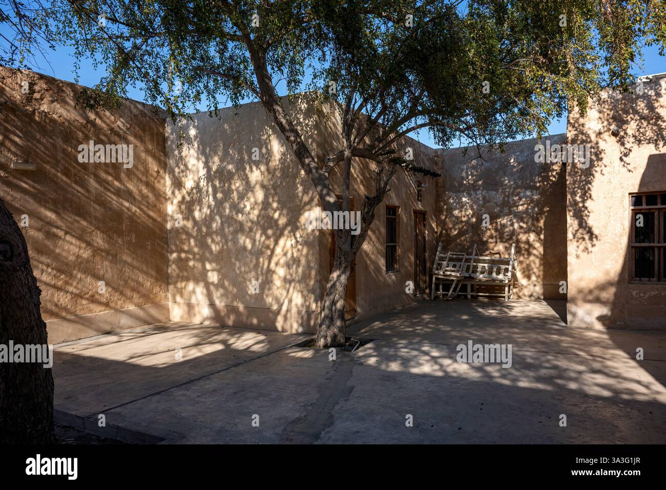Old buildings architecture in the Wakrah souq. Traditional Market in ...