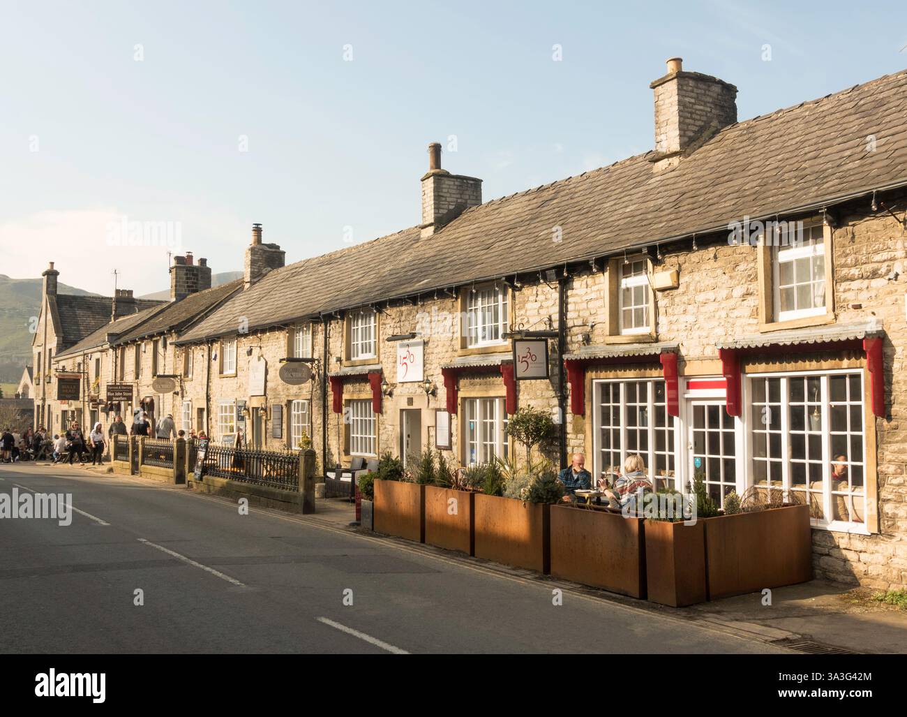 1530 restaurant hi-res stock photography and images - Alamy