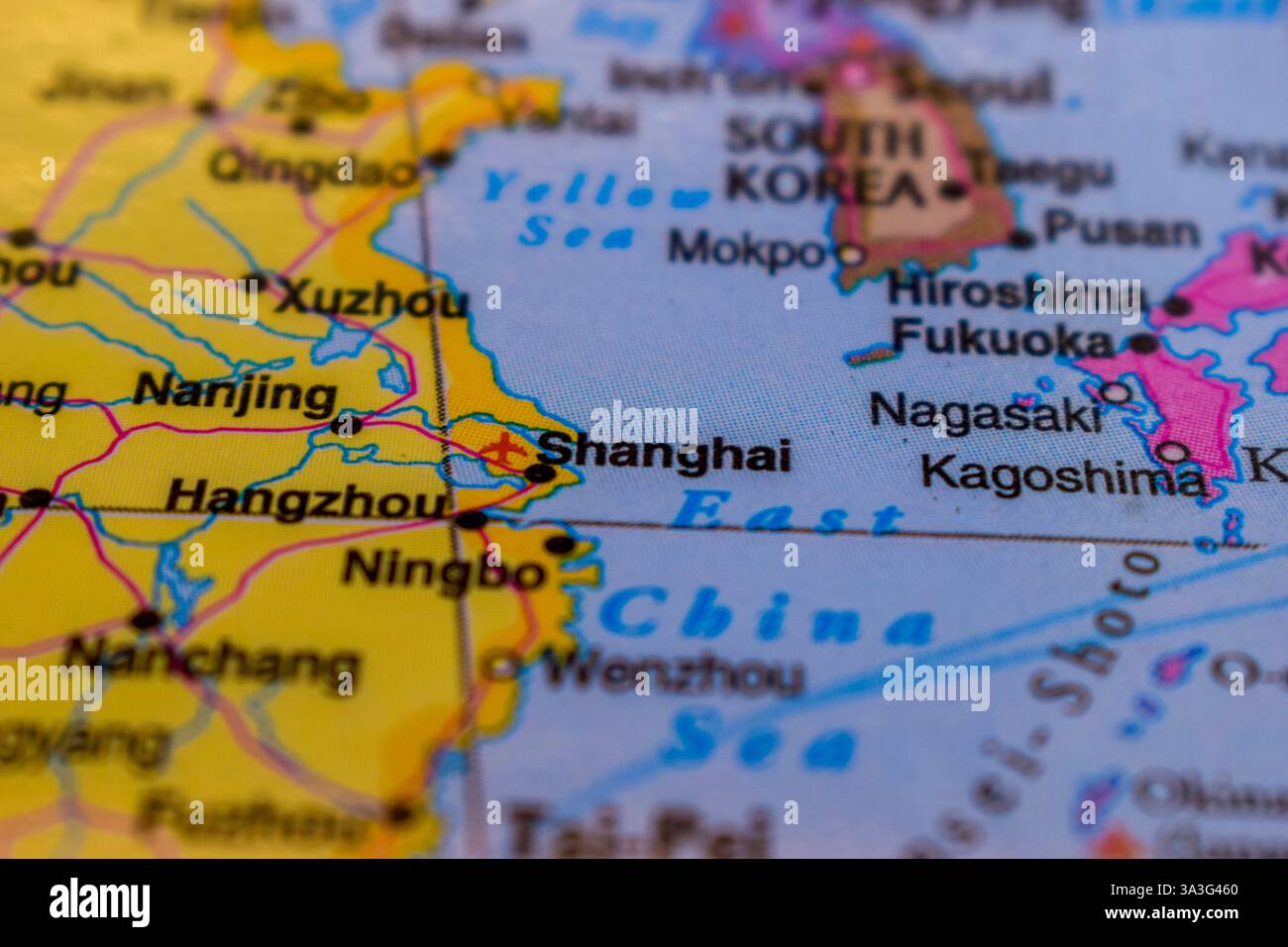 Old map city shanghai hi-res stock photography and images - Alamy