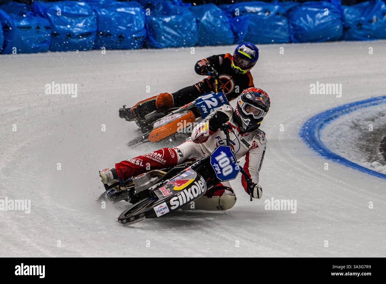 Franky Zorn (100) of Austria in Red leading Sebastian Reitsma (125) of ...