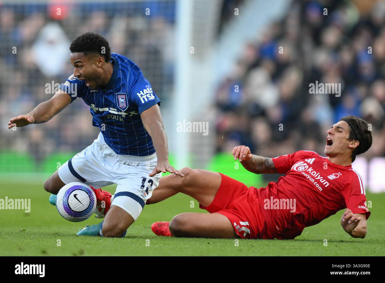 Portman Road, Ipswich on Saturday 15th March 2025. Nicolas Dom'nguez of Nottingham Forest fouls ...