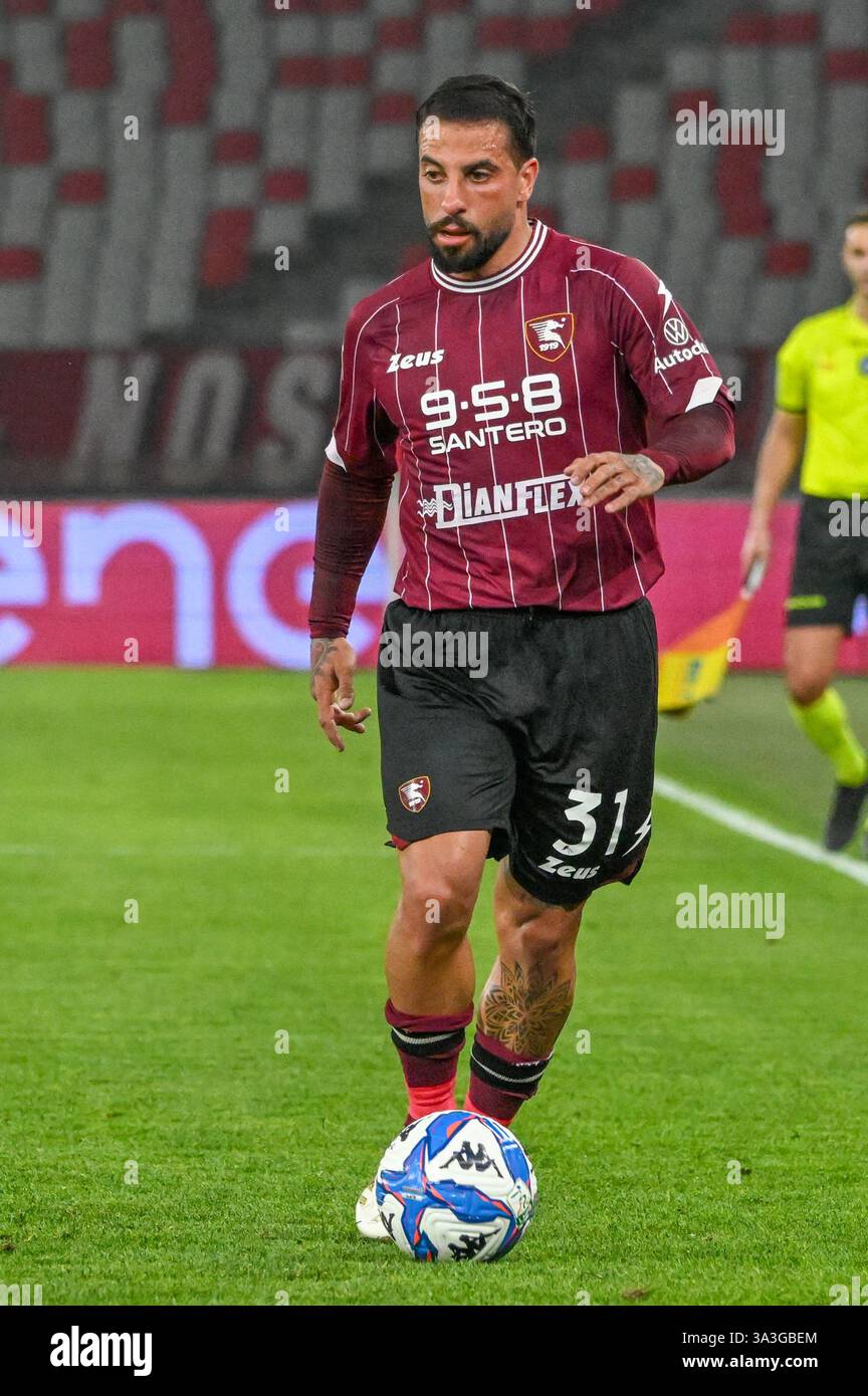 Bari, Italy. 15th Mar, 2025. Daniele Verde of US Salernitana in action ...