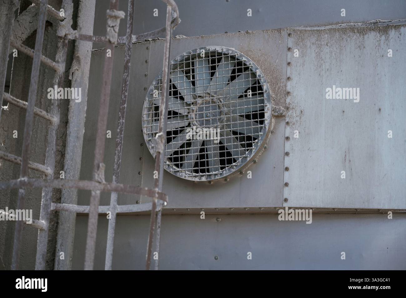Industrial fan on a large metal ventilation system Stock Photo - Alamy