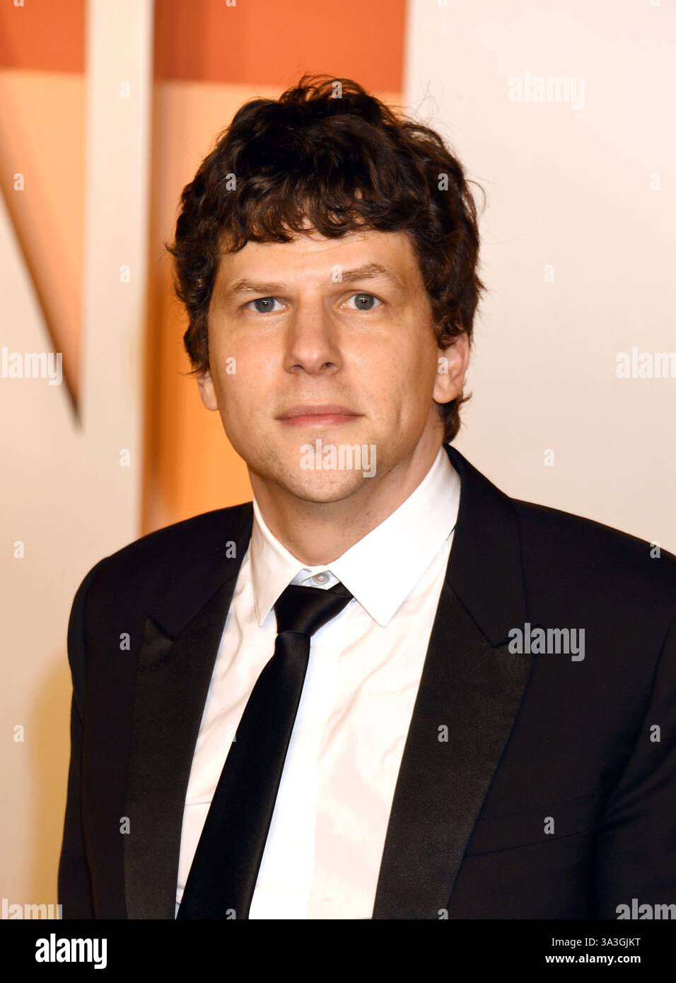 BEVERLY HILLS, CALIFORNIA - MARCH 02: Jesse Eisenberg attends the 2025 ...