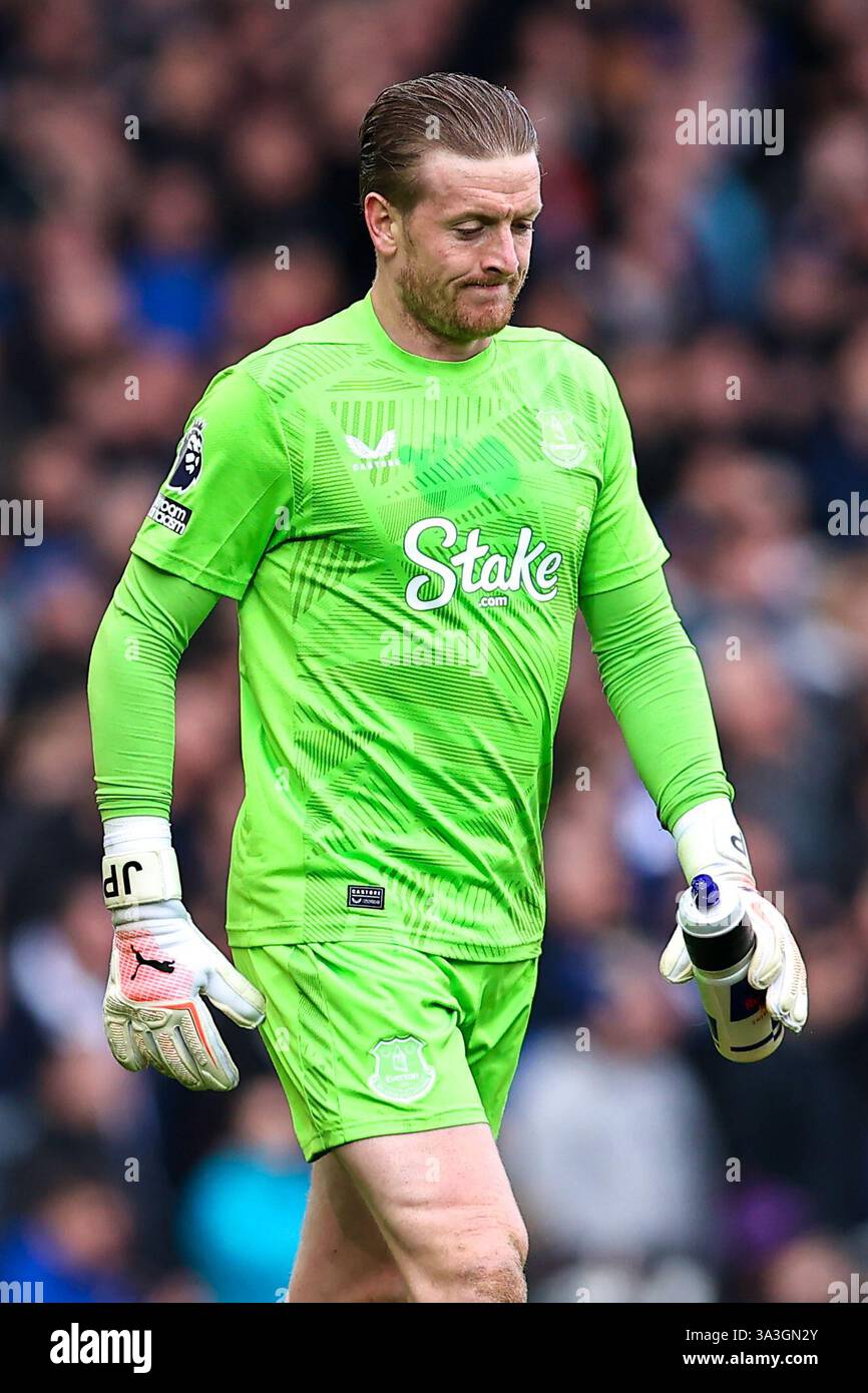 A dejected Jordan Pickford of Everton during the Everton FC v West Ham ...
