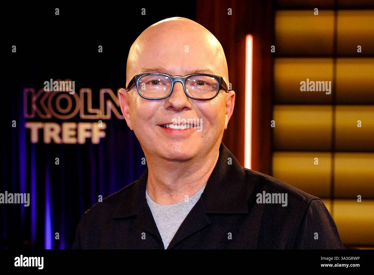 Oliver Rohrbeck ist ein deutscher Schauspieler Hoerspiel Synchron ...