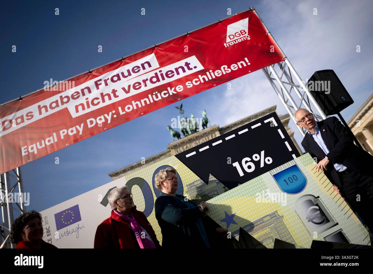 Equal Pay Day DEU, Deutschland, Germany, Berlin, 07.03.2025 Elke ...